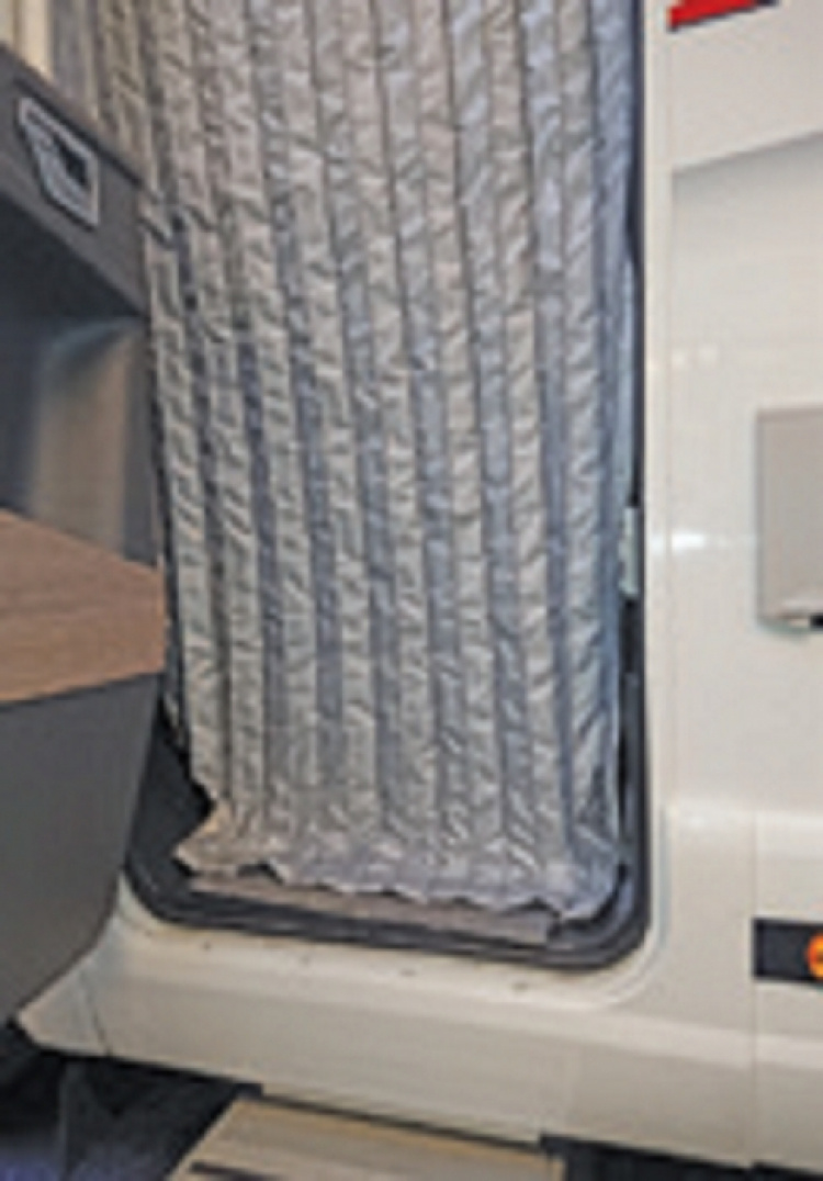 Thermogardin för helintegrerad husbil KABE ? husbilar byggda på FIAT-c ...